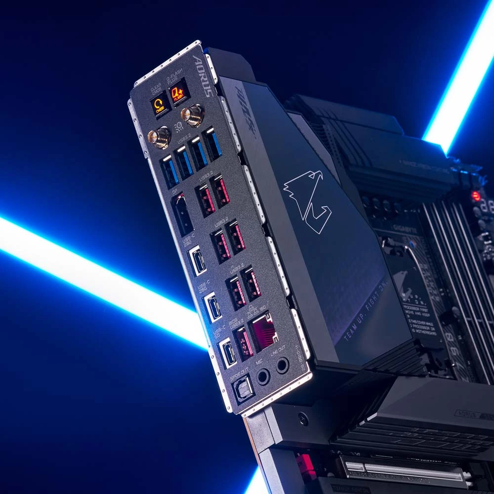 AORUS. Team Up. Fight On. ∣ AORUS - GIGABYTE Global